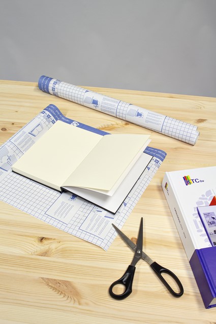 Kaftplastic Boeklon 33cm x 2,5 meter zelfklevend transparant